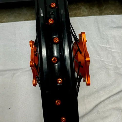 Brand New DID Dirtstar KTM Wheel Set