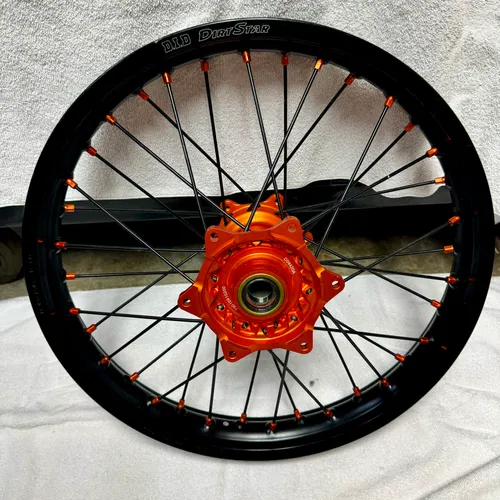 Brand New DID Dirtstar KTM Wheel Set