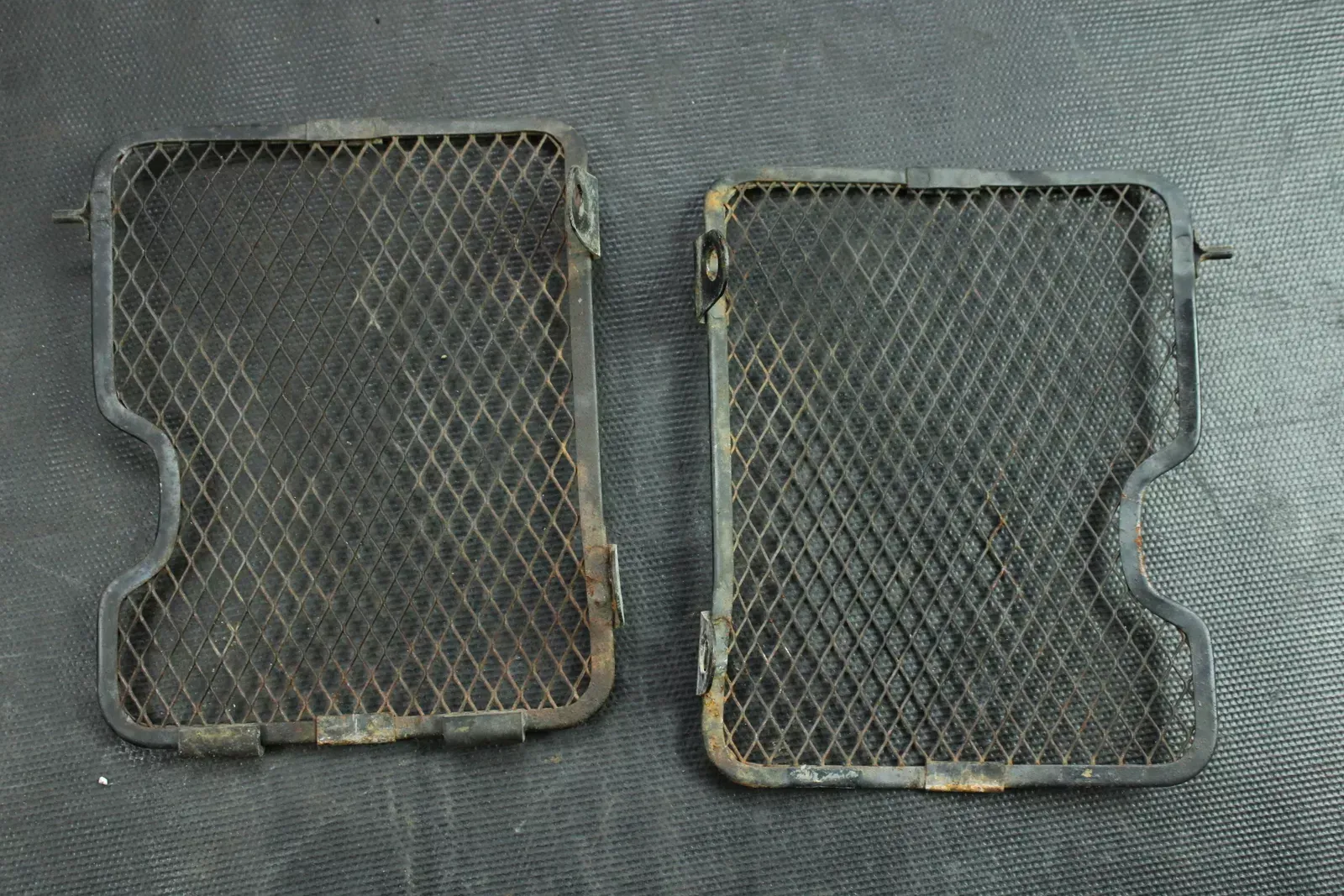 1997 Kawasaki KLR250 OEM Right AND Left Radiator Screens B4316
