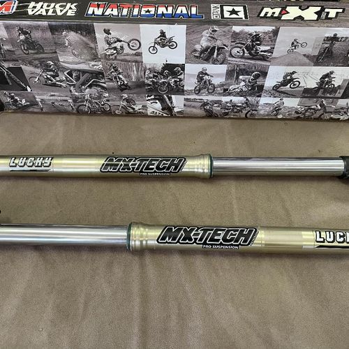 MX Tech Carbon Lucky Forks