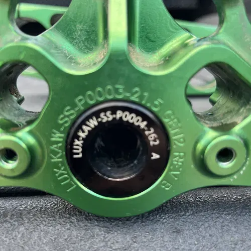 Luxon Triple Clamps for KX | MX Locker