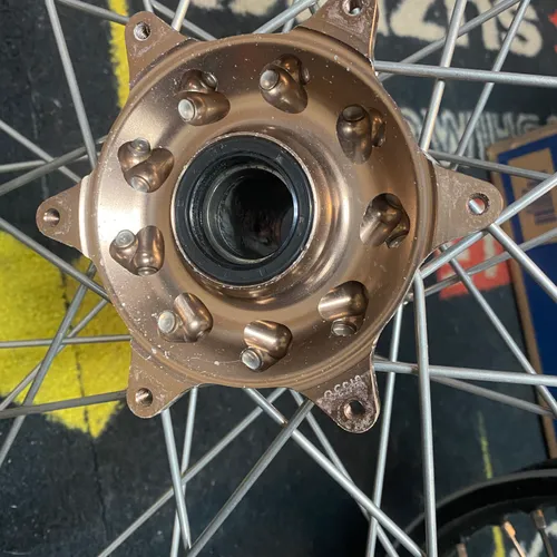 Haan Magnesium Hubs Excel Rims 19" 21"