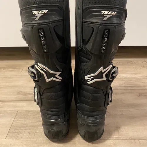 Alpinestars Tech 7