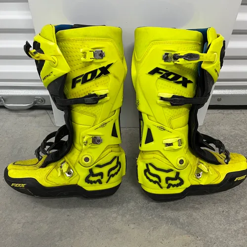 Fox Instinct Boots | MX Locker