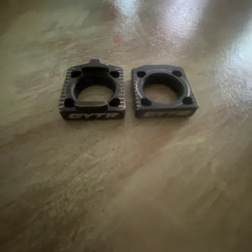 GYTR AXLE BLOCKS YZ YZF
