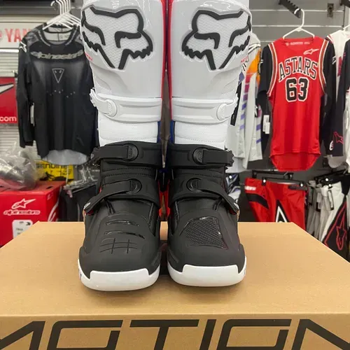 LE UNITY Fox Motion Boots