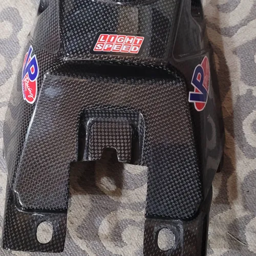 Light Speed Carbon Fiber Tank Cover | MX Locker