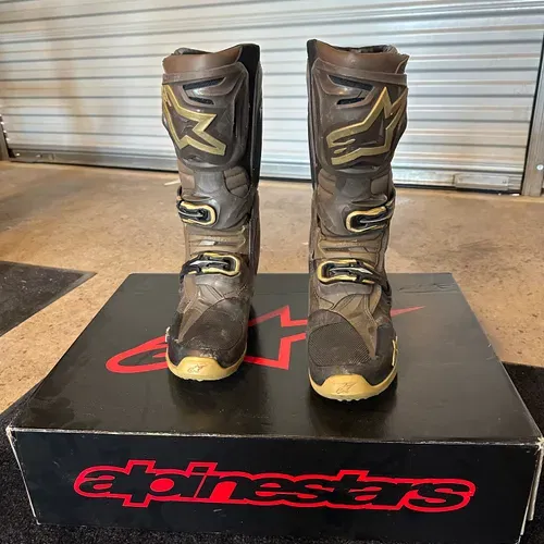 Tech 10- Limited Edition