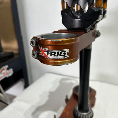 Xtrig Triple Clamps
