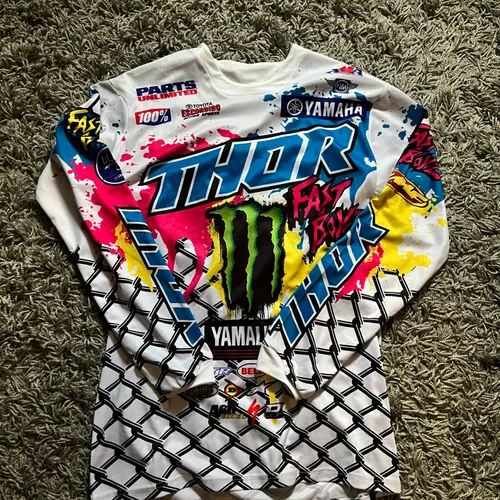 Signed Masterpool Jersey