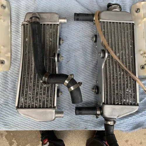 OEM YZ 250 Radiators