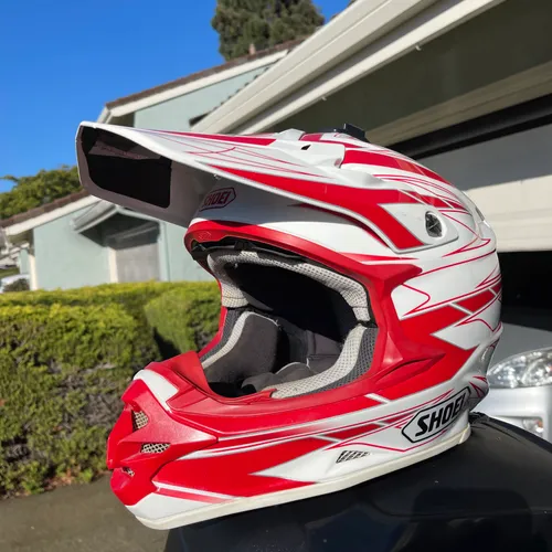 Shoei VFX Red/White