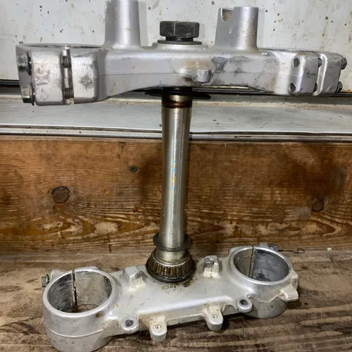 2004 Yamaha Yz125 Triple Clamps